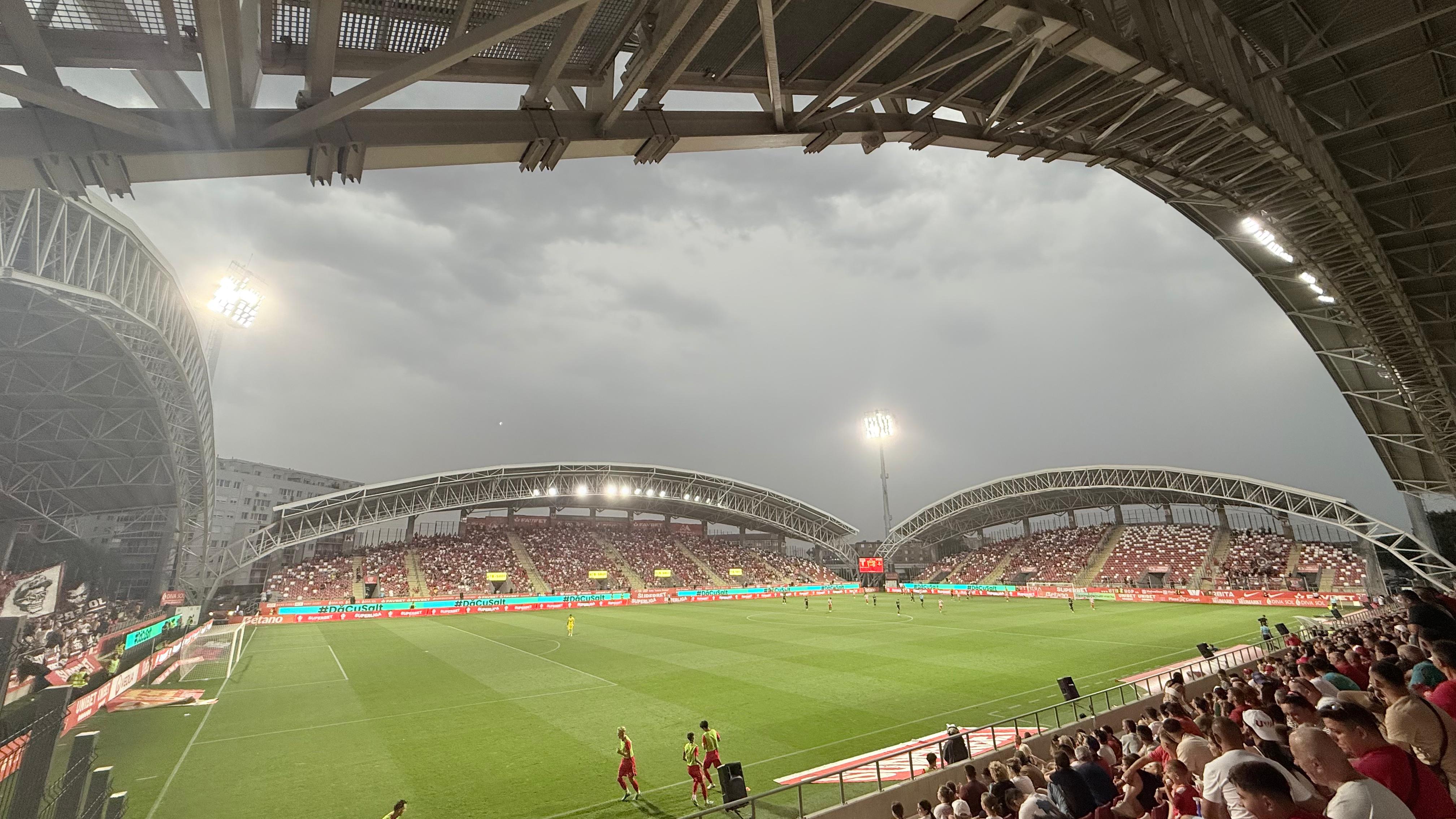 Arena Francisc Neuman, inima echipei UTA și locul pasiunii roș‑albe ...